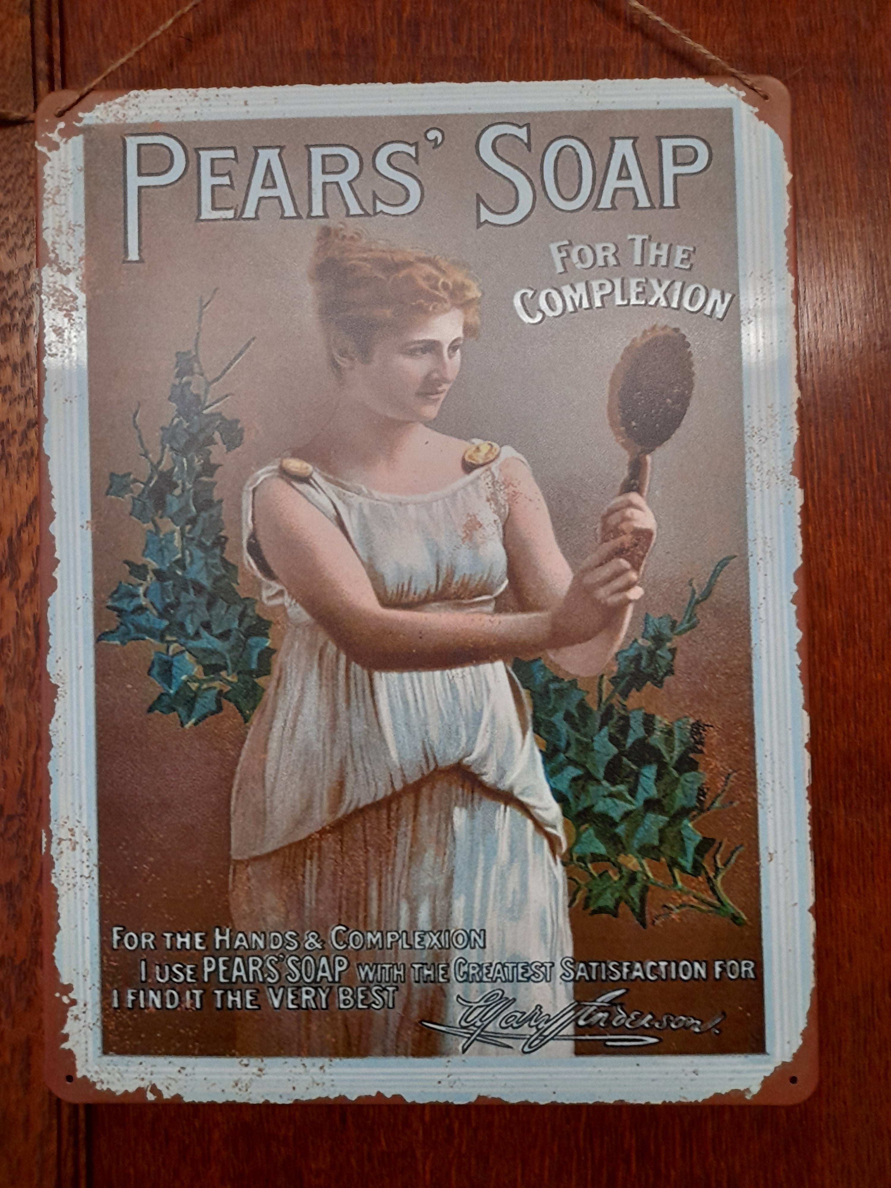 Pears vintage style metal sign – Ellie Lane Home and Gift