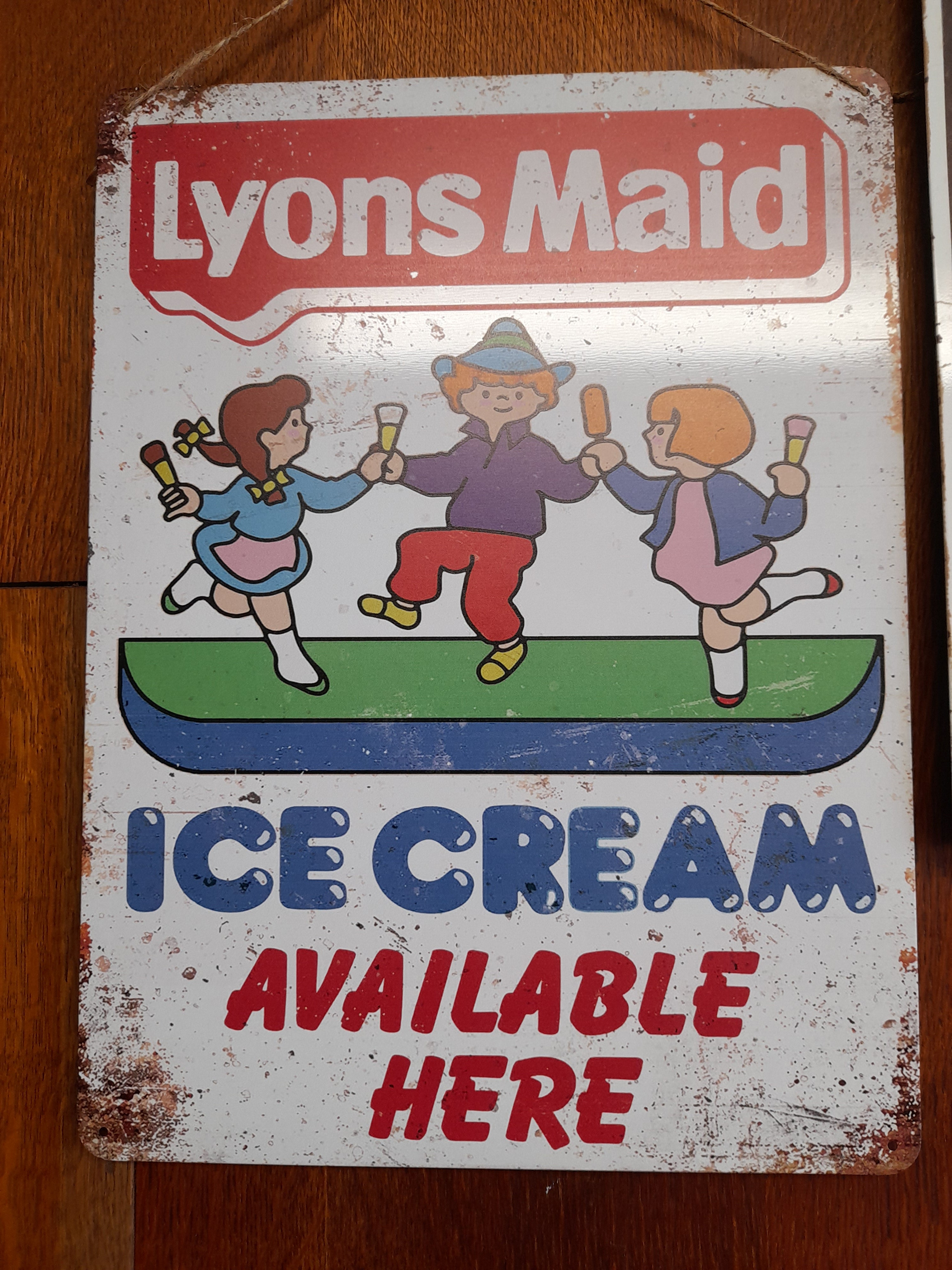 Lyons made ice cream vintage style metal sign – Ellie Lane Home and Gift